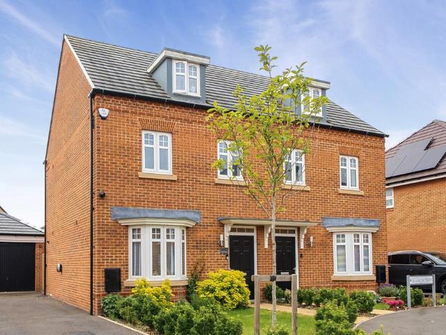 3 bedroom semi detached house for sale