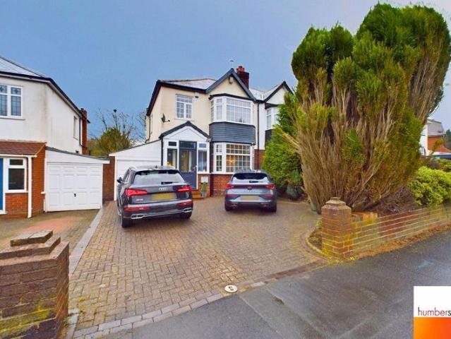 3 bedroom semi detached house for sale