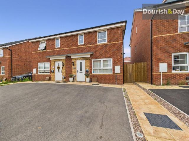 3 bedroom semi detached house for sale