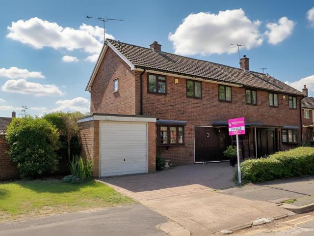 3 bedroom semi detached house for sale