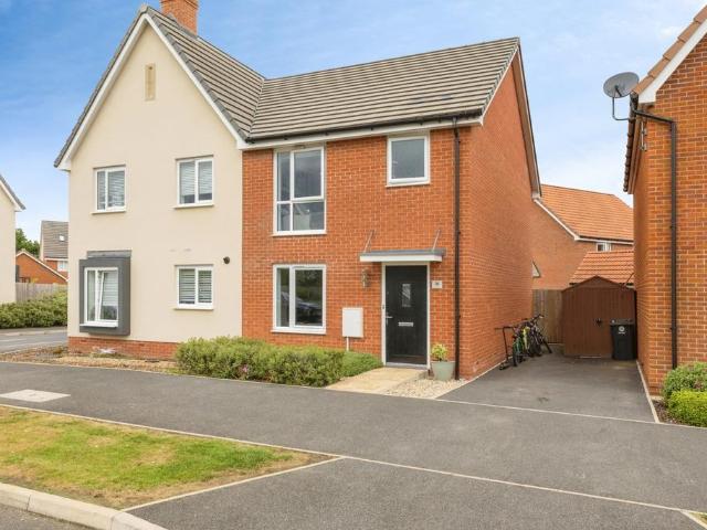 3 bedroom semi detached house for sale