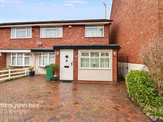 3 bedroom semi detached house for sale