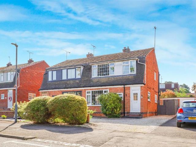 3 bedroom semi detached house for sale