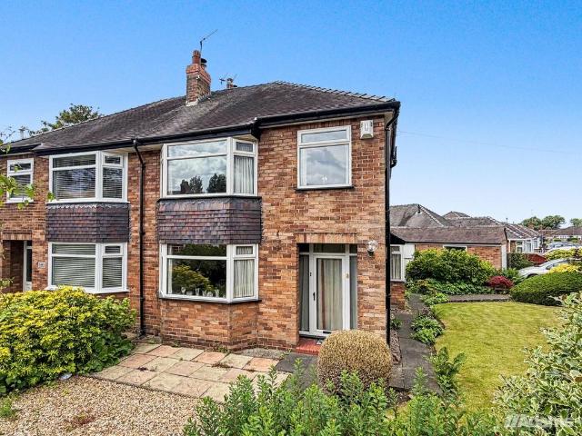3 bedroom semi detached house for sale