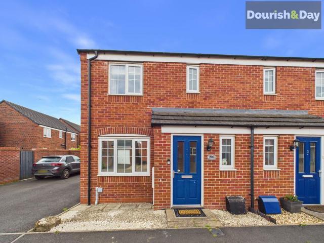 3 bedroom semi detached house for sale