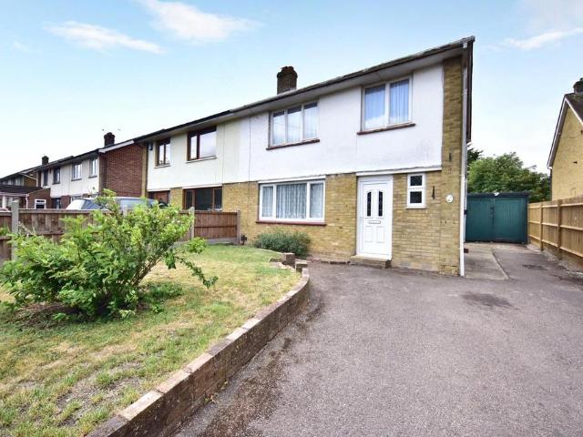 3 bedroom semi detached house for sale