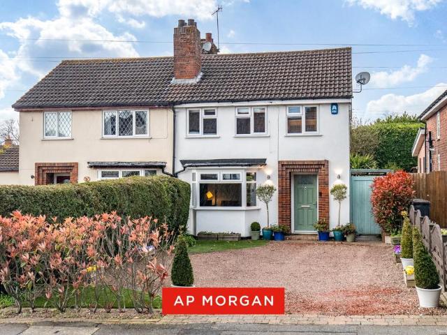 3 bedroom semi detached house for sale