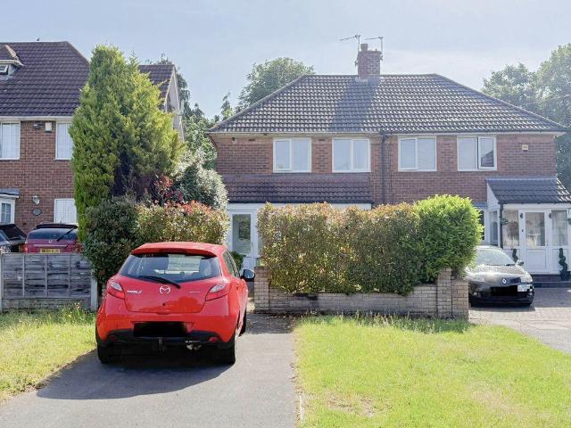 3 bedroom semi detached house for sale