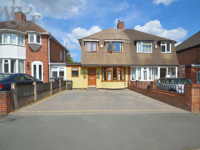 3 bedroom semi detached house for sale