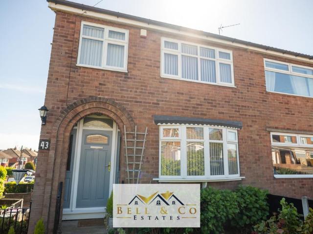 3 bedroom semi detached house for sale