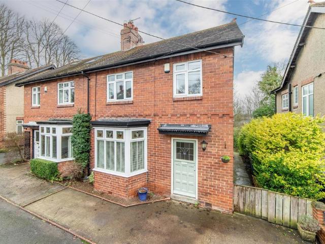 3 bedroom semi detached house for sale