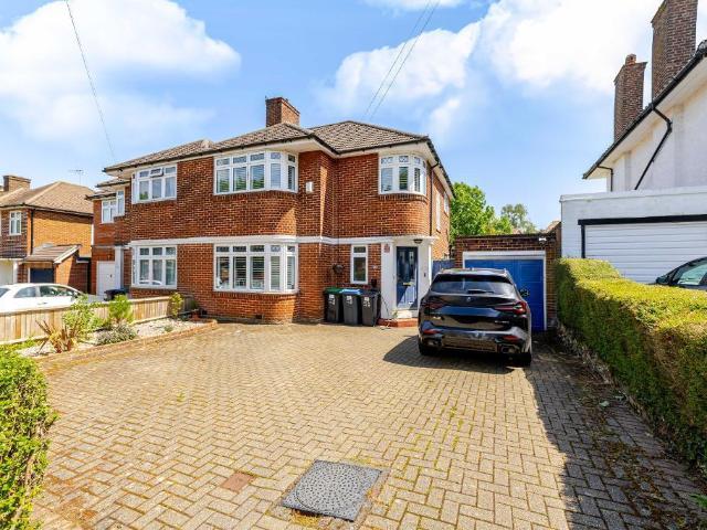 3 bedroom semi detached house for sale