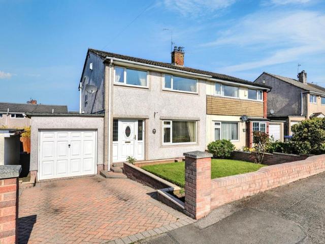 3 bedroom semi detached house for sale