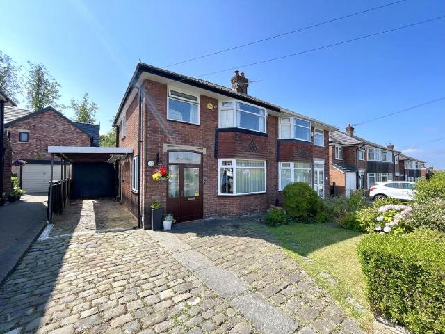 3 bedroom semi detached house for sale