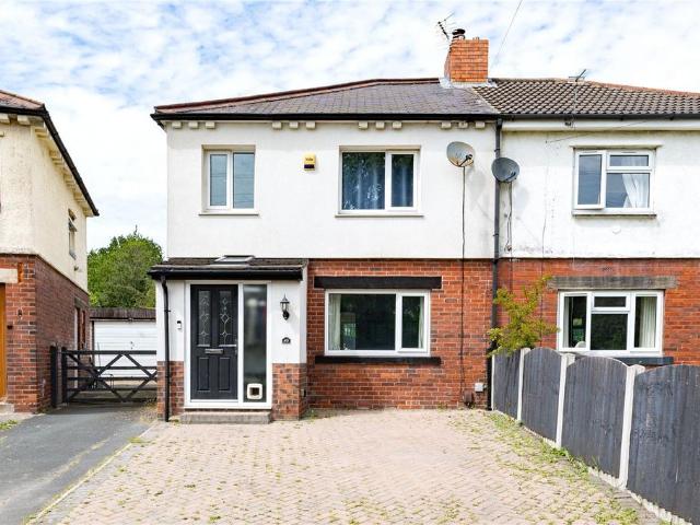 3 bedroom semi detached house for sale