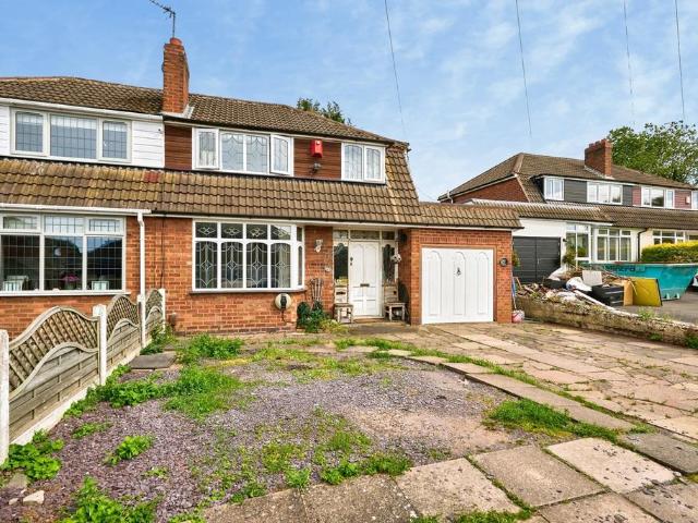 3 bedroom semi detached house for sale
