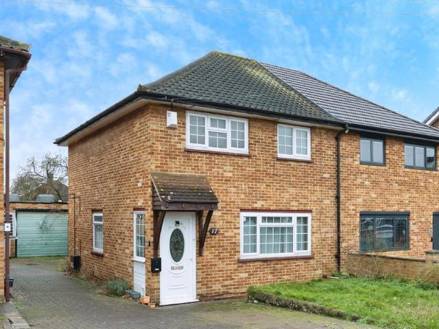 3 bedroom semi detached house for sale