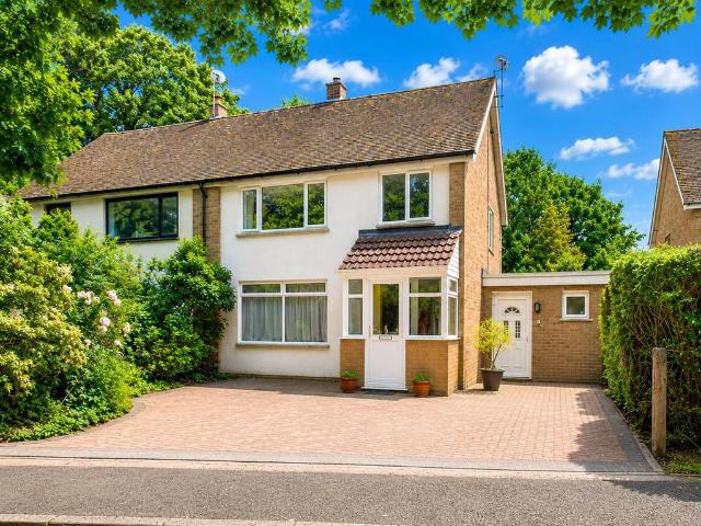 3 bedroom semi detached house for sale