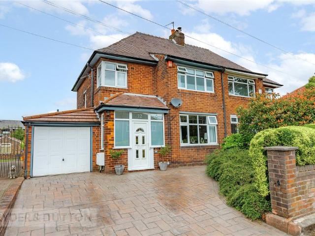 3 bedroom semi detached house for sale
