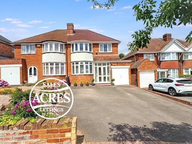3 bedroom semi detached house for sale