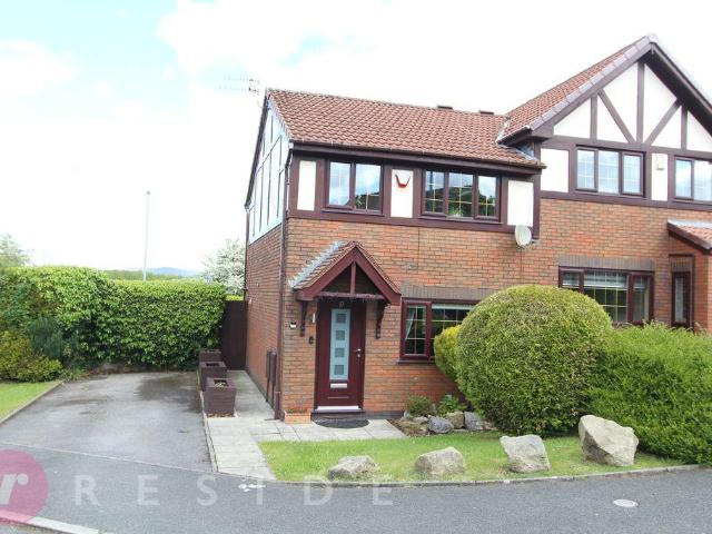 3 bedroom semi detached house for sale