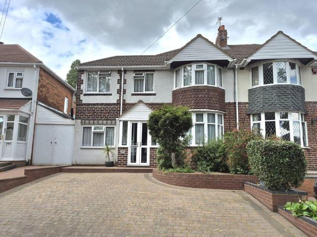 3 bedroom semi detached house for sale