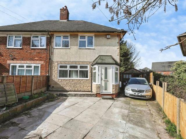 3 bedroom semi detached house for sale
