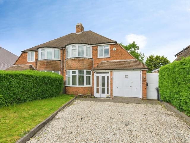 3 bedroom semi detached house for sale