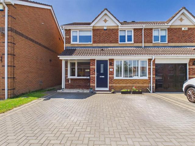 3 bedroom semi detached house for sale