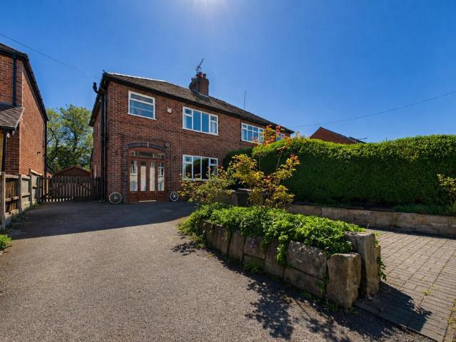 3 bedroom semi detached house for sale