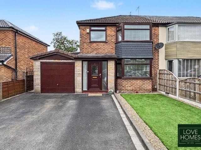 3 bedroom semi detached house for sale