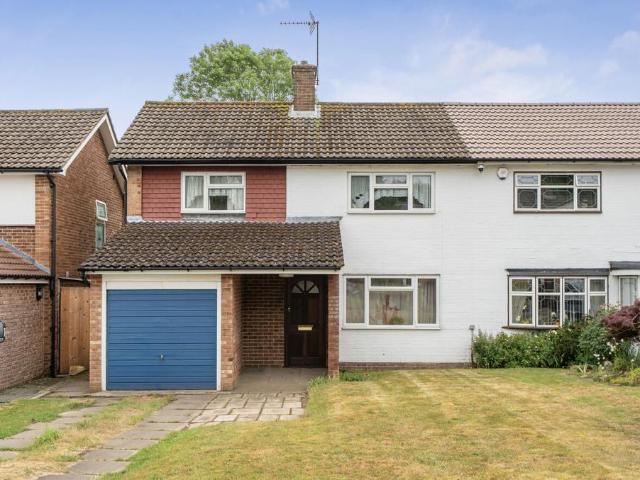 3 bedroom semi detached house for sale