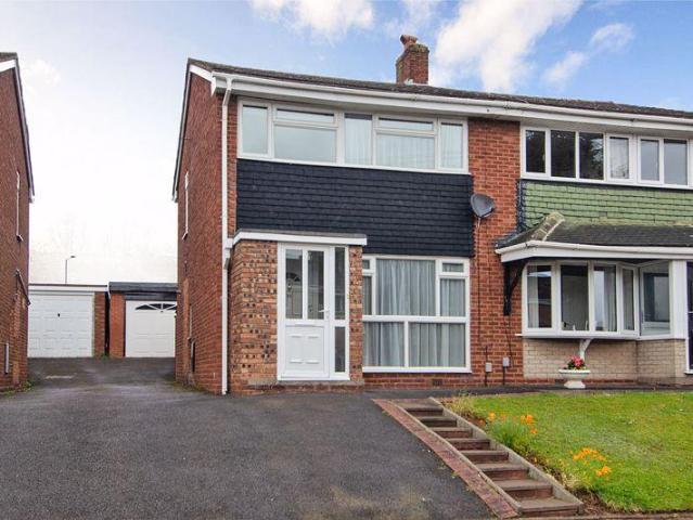 3 bedroom semi detached house for sale