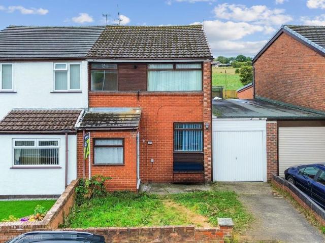 3 bedroom semi detached house for sale
