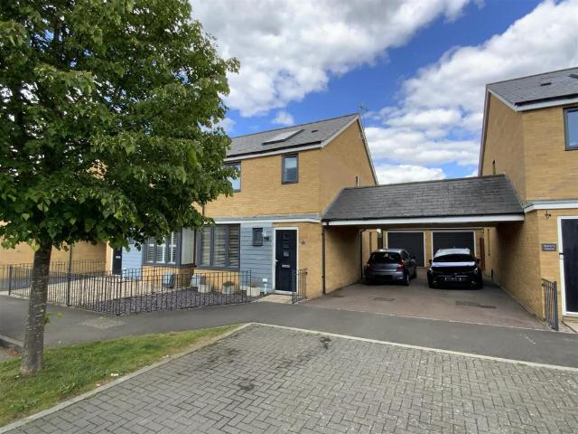 3 bedroom semi detached house for sale