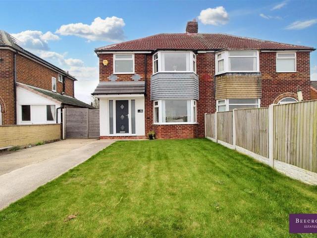 3 bedroom semi detached house for sale