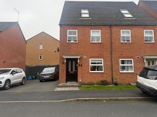3 bedroom semi detached house for sale