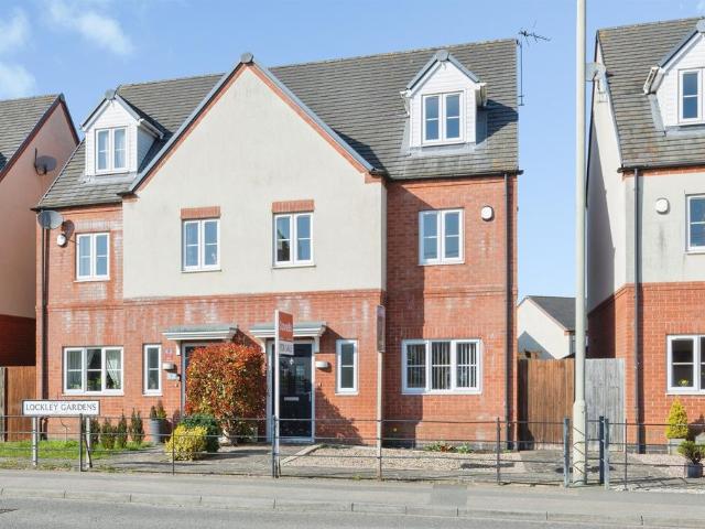3 bedroom semi detached house for sale