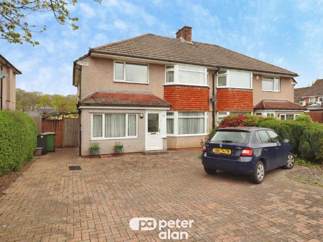 3 bedroom semi detached house for sale