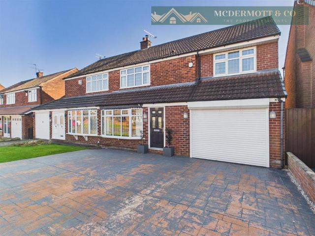 3 bedroom semi detached house for sale