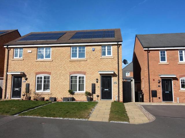3 bedroom semi detached house for sale