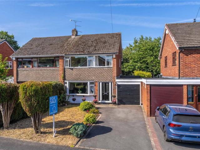 3 bedroom semi detached house for sale