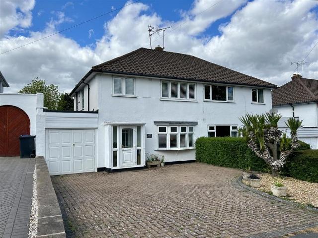 3 bedroom semi detached house for sale