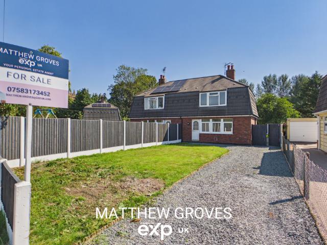 3 bedroom semi detached house for sale