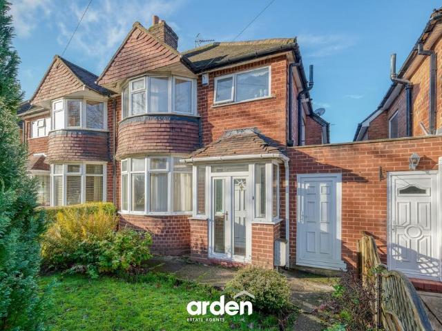 3 bedroom semi detached house for sale