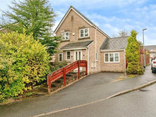 3 bedroom detached house for sale