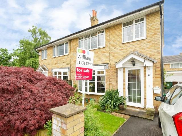 3 bedroom semi detached house for sale