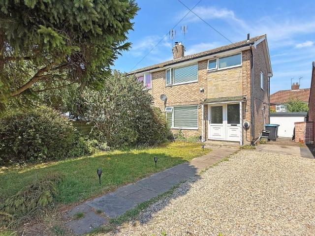 3 bedroom semi detached house for sale