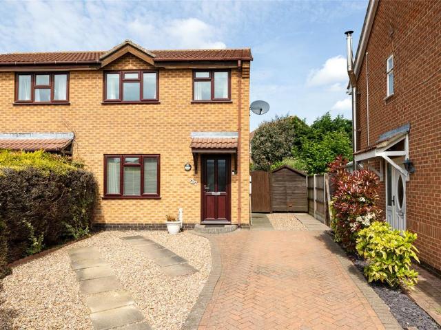 3 bedroom semi detached house for sale