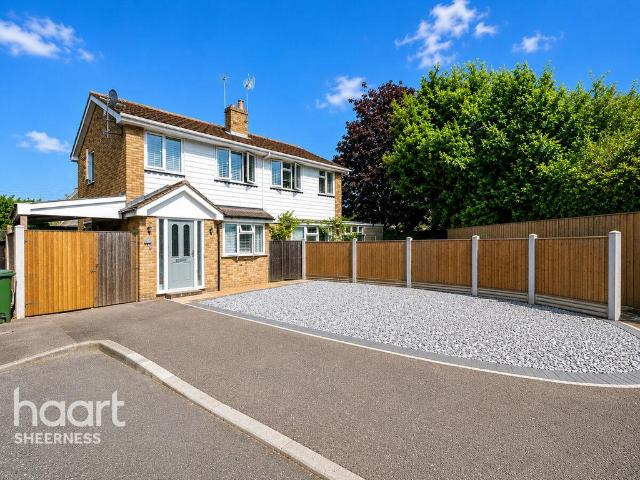 3 bedroom semi detached house for sale